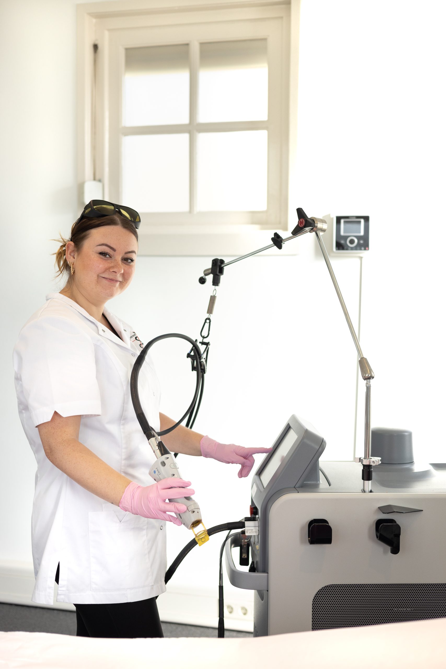 Definitief ontharen Laserbehandeling Haarlem Amsterdam Alkmaar